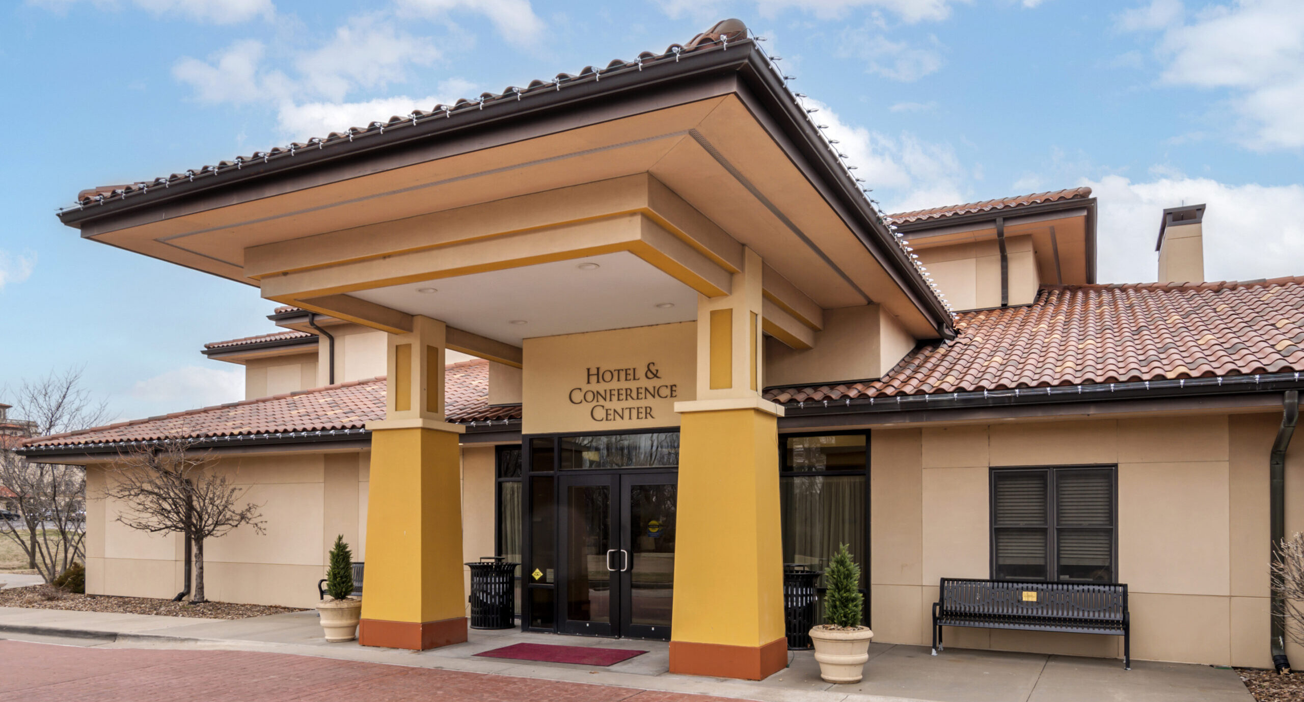 Unity Hotel & Conference Center in Lee's Summit